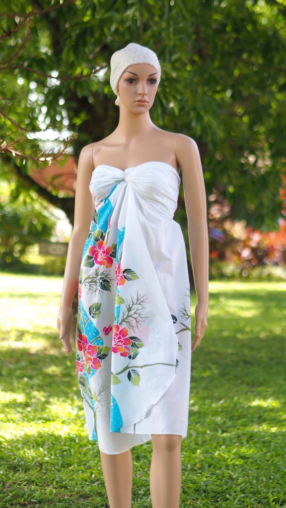White Cotton Beachwear/ Pareo - Craft Batik Sdn. Bhd.